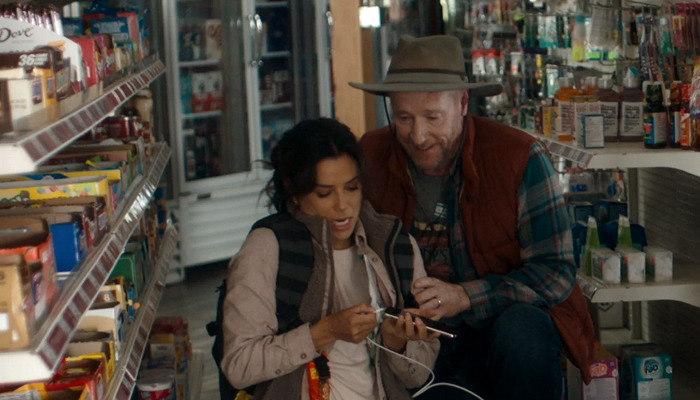 UNPLUGGING (2022) Movie Trailer: Eva Longoria & Matt Walsh star in ...